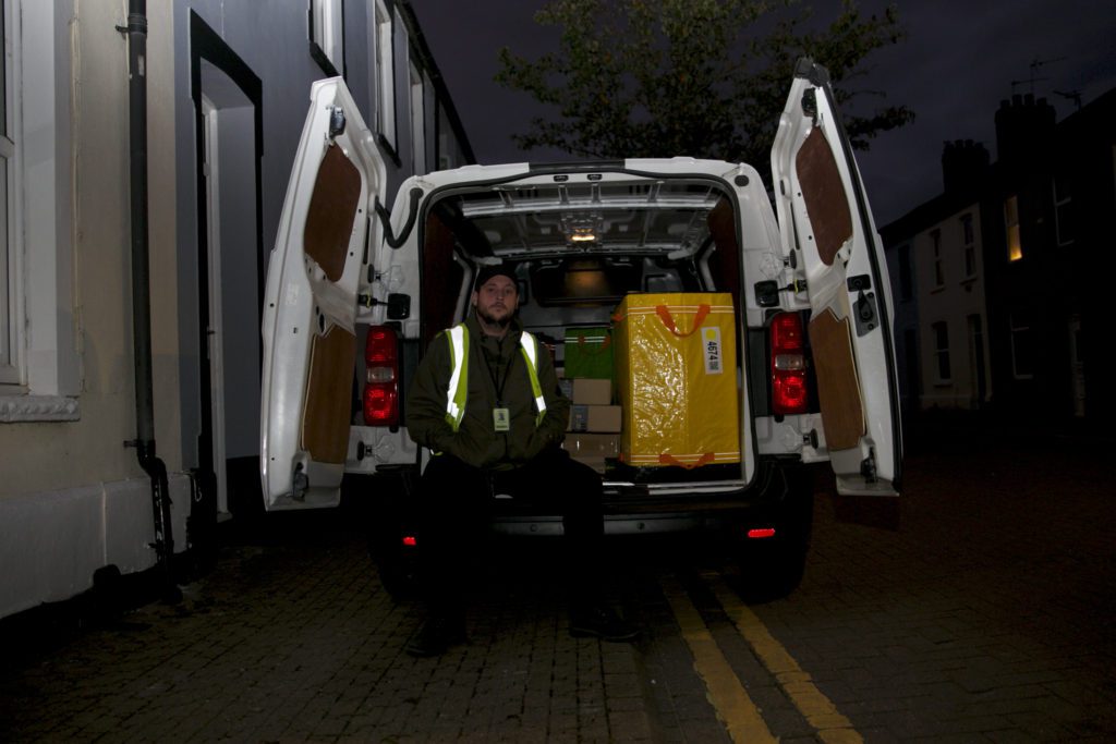 Amazon Undercover: Shocking Courier Working Conditions Revealed From ...